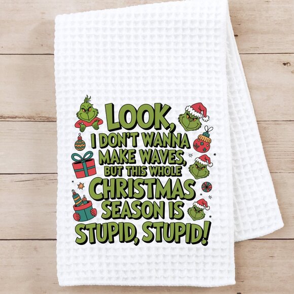 Kitchen | Grinch Christmas Tea Towels 130 Each | Poshmark